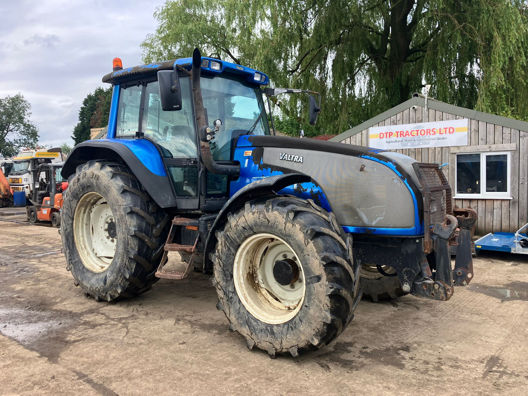 DTP Tractors LTD - East Yorkshire Tractor and Commercial Machinery