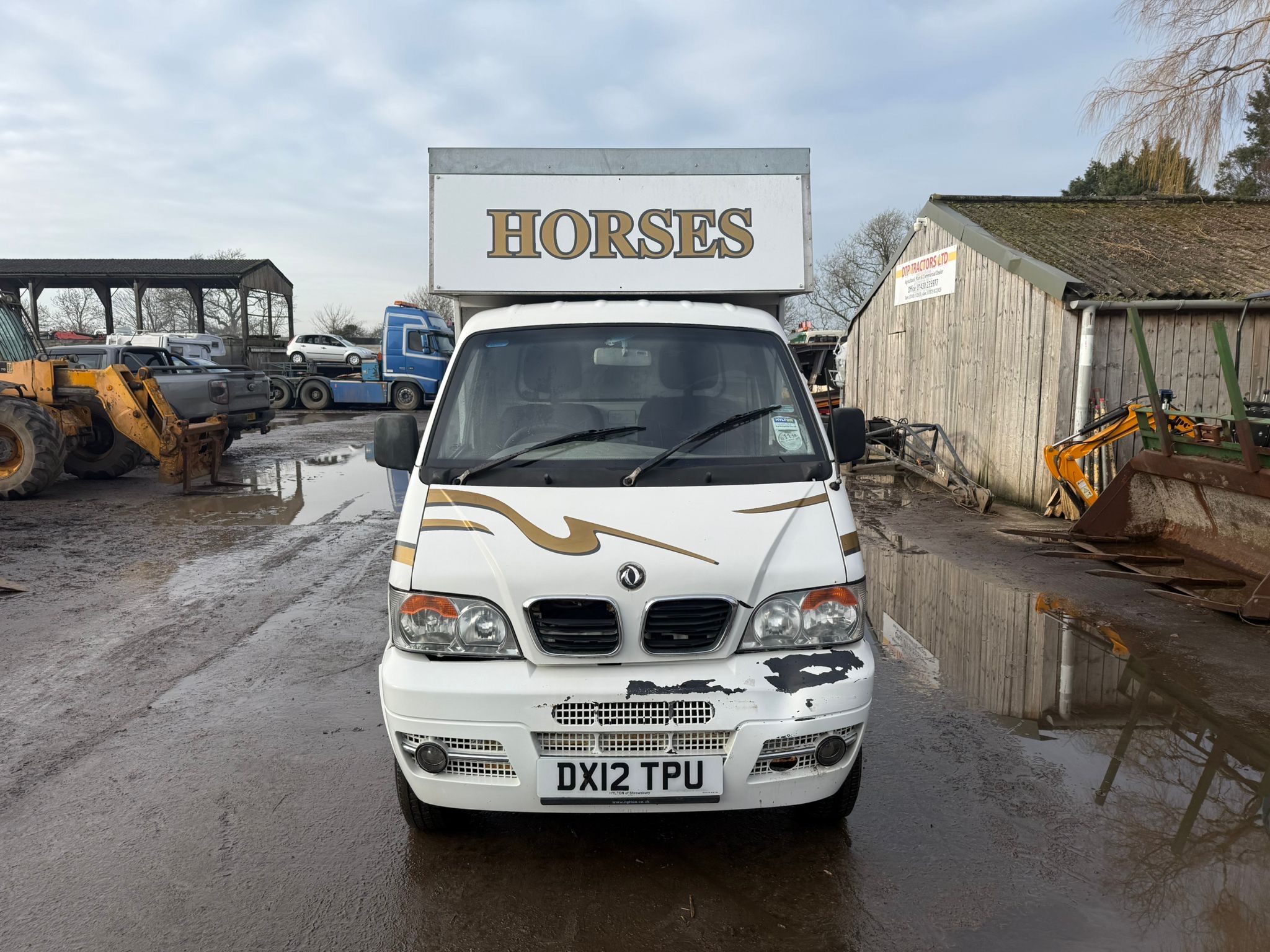 DFSK MINI HORSE-BOX TRUCK | DTP Tractors LTD | East Yorkshire