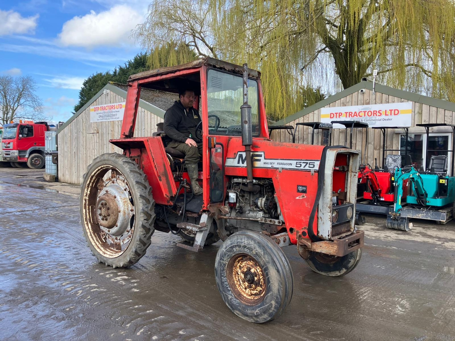 Tractors – DTP Tractors Ltd