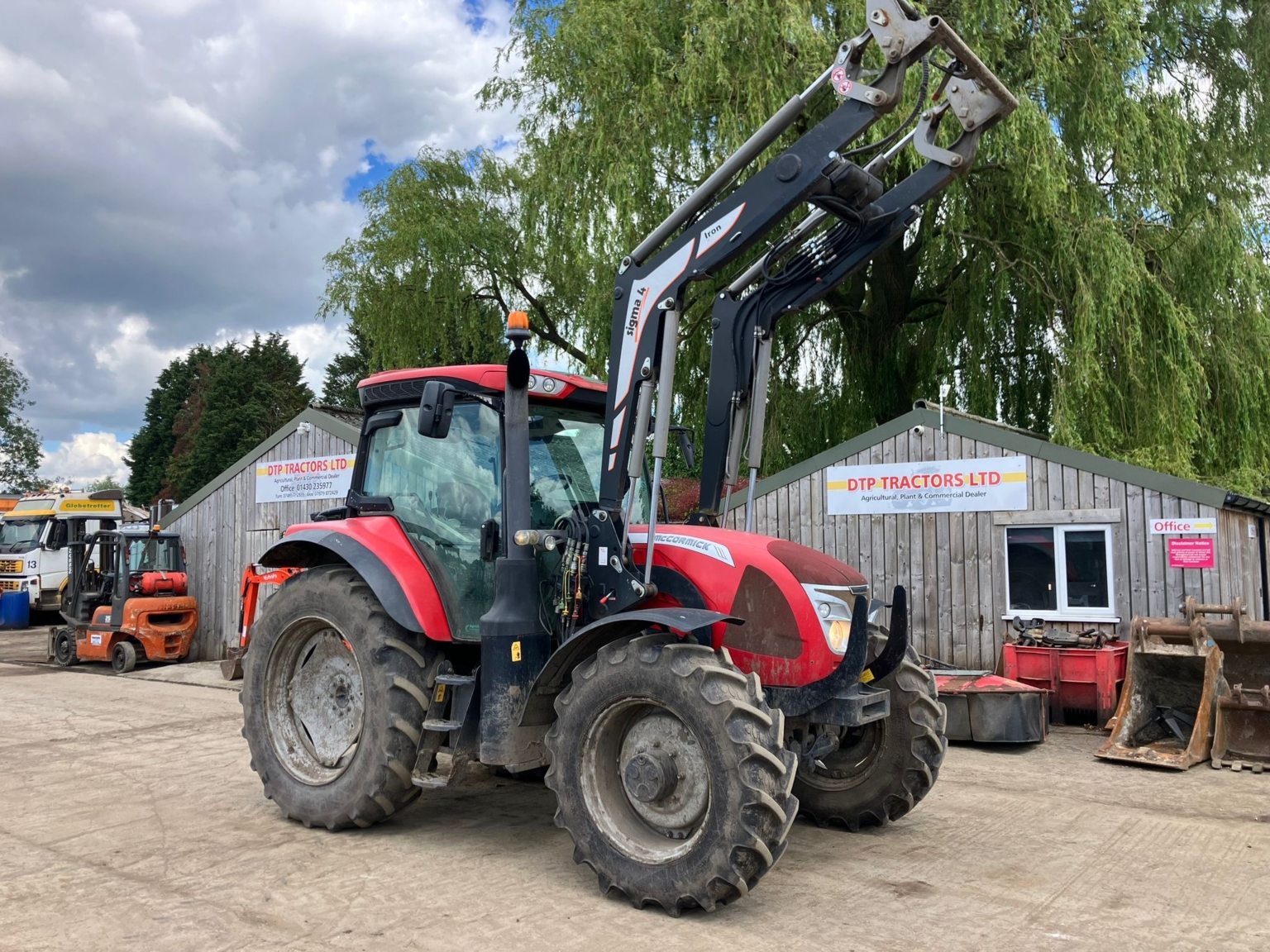 Tractors – DTP Tractors Ltd